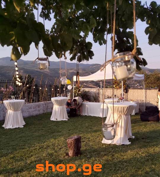 სკამები მაგიდების გაქირავება
